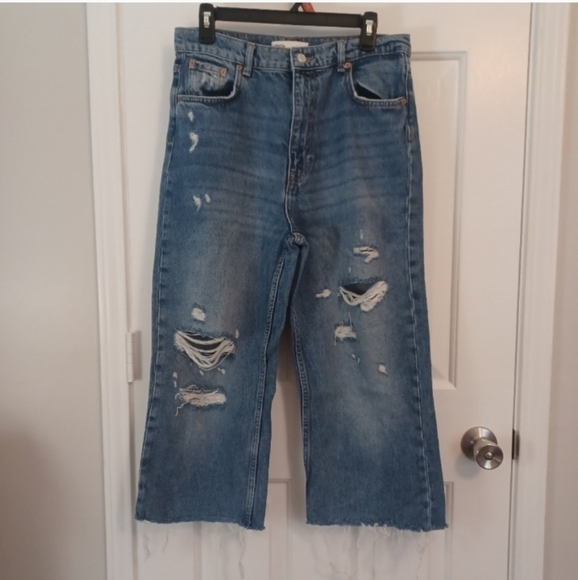 Zara | Jeans | Zara Distressed Cropped Raw Edge Wide Leg Denim Jeans Sz ...